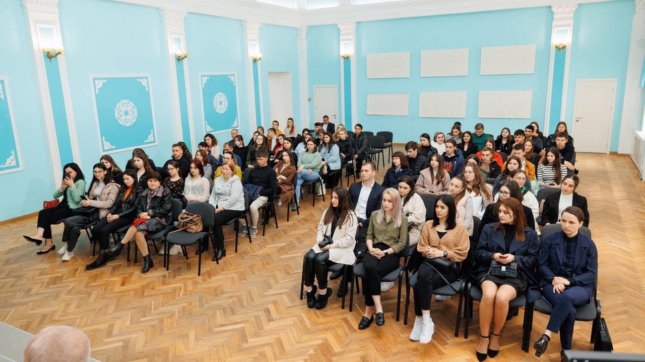 Tot ce trebuie să știi dacă vrei să studiezi la Universitatea de Stat „Bogdan Petriceicu Hasdeu ...