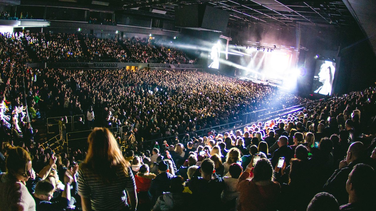 Drona care a rănit o persoană la concertul de la Chișinău Arena ar fi fost doborâtă de un ...