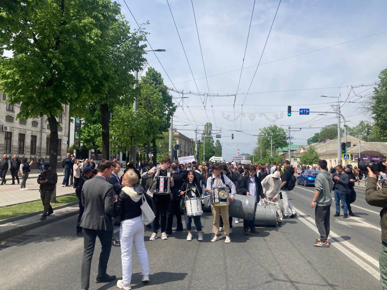 LIVE: Un protest antiguvernamental are loc în centrul capitalei ... LIVE: Un protest antiguvernamental are loc în centrul capitalei ...