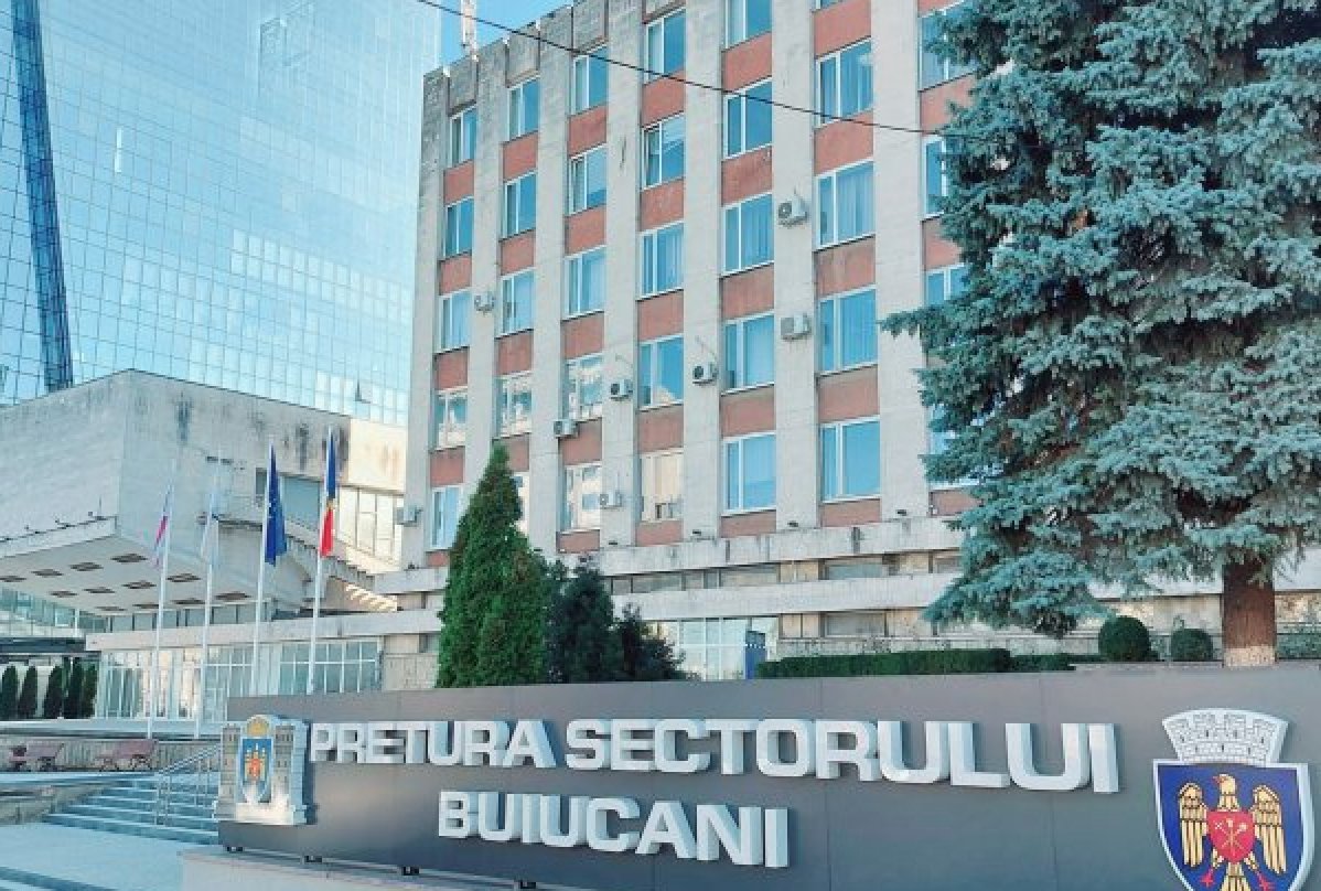 O fostă angajată a Preturii Buiucani, condamnată la trei ani de închisoare pentru acte de ...