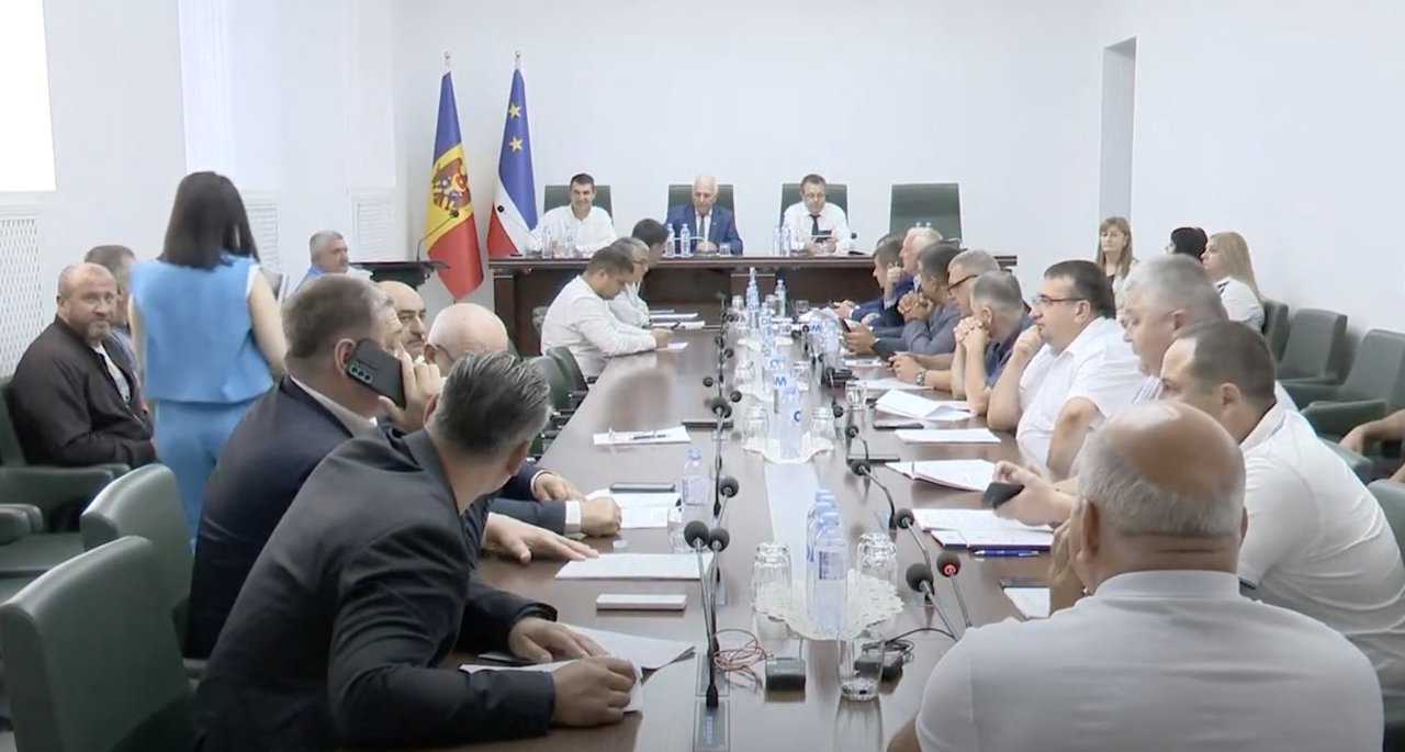 Nu cunosc găgăuza și majoritatea au fost prezentați online. Aprobarea ... Nu cunosc găgăuza și majoritatea au fost prezentați online. Aprobarea ...