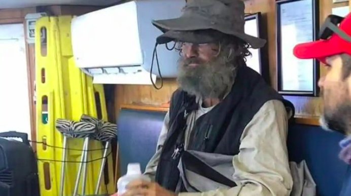 Istorie ruptă din scenarii de filme. Un australian a supraviețuit trei ...